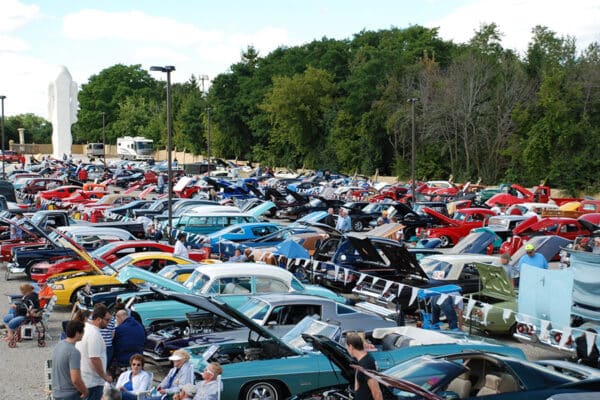 Mis-Shifts Car Club | American Collectors Insurance